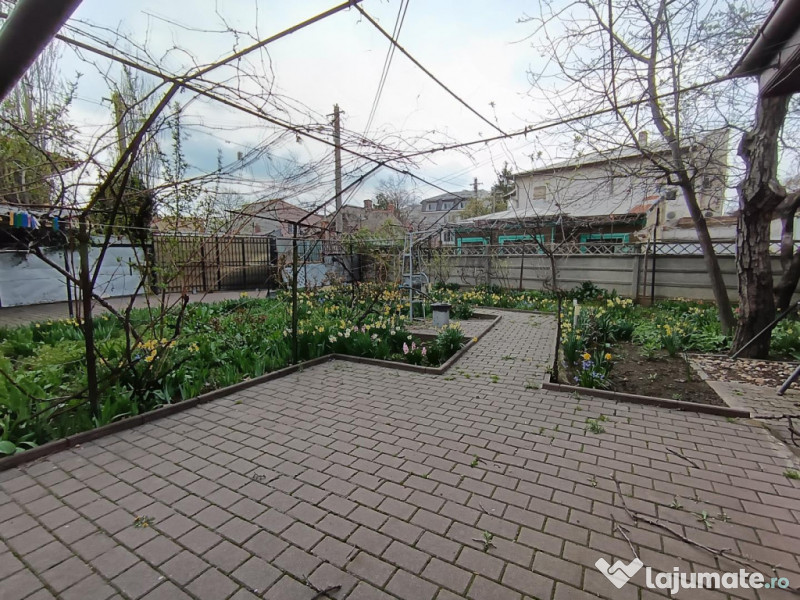 Casă individuală cu curte mare și garaj – zona Mărg..., 227.000 eur ...