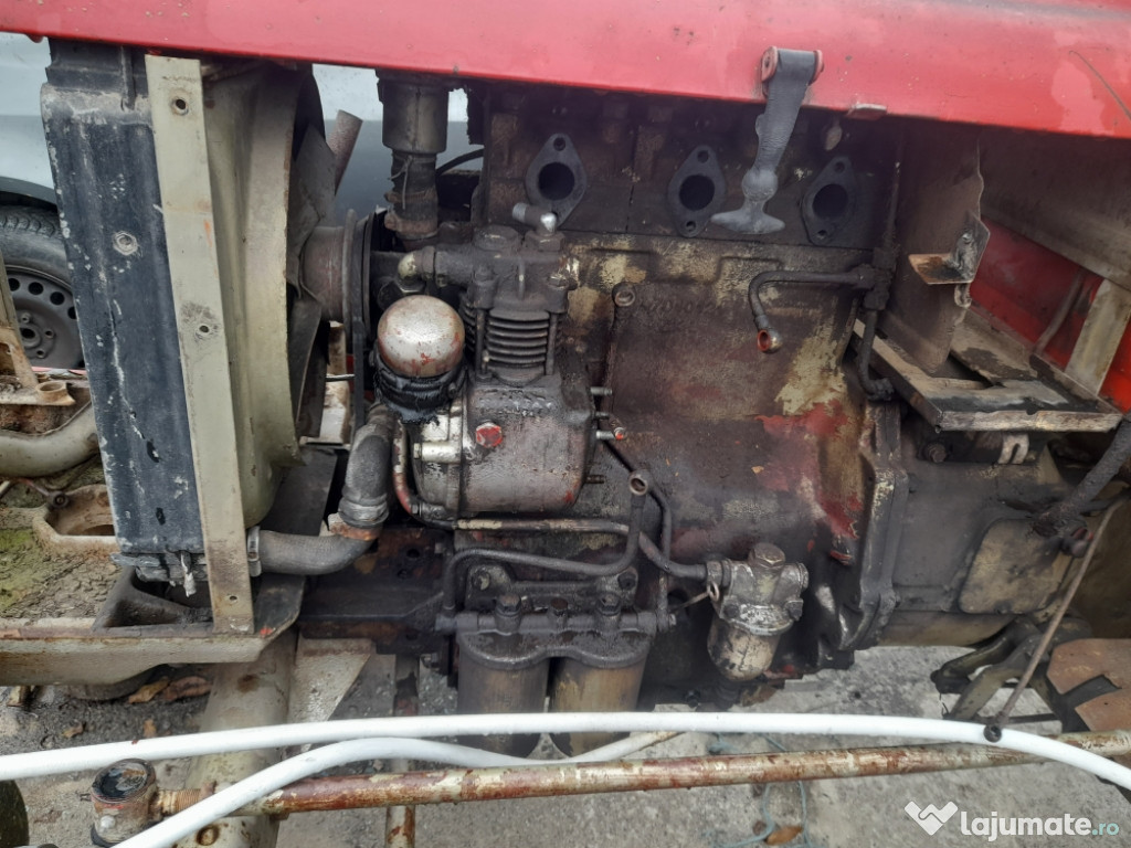 Motor tractor Zetor 47 cp 3 pistoane
