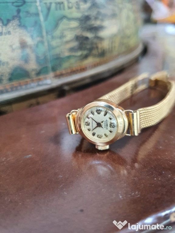Ceas de dama din aur 18k Courbelin mecanic