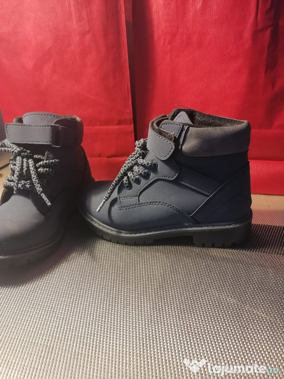 Air Jordan 1 Mid fake