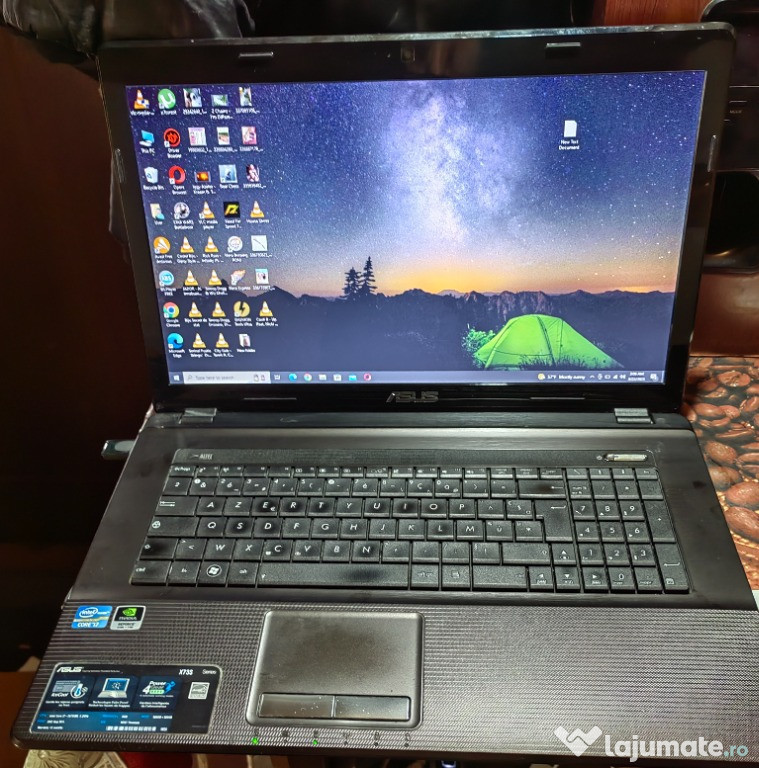 Laptop Asus i7 de 17.3 cm si 8gb ram +ssd și hd 1 Trb