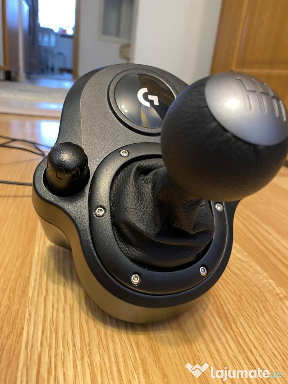 Schimbator de viteze Logitech Driving Force