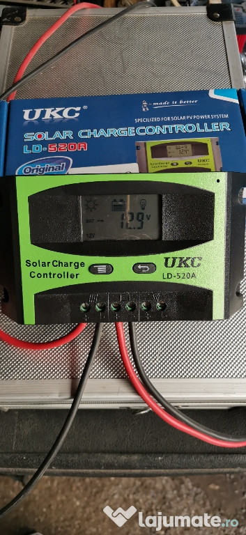 Controler de încărcare pentru panouri fotovoltaice solare
