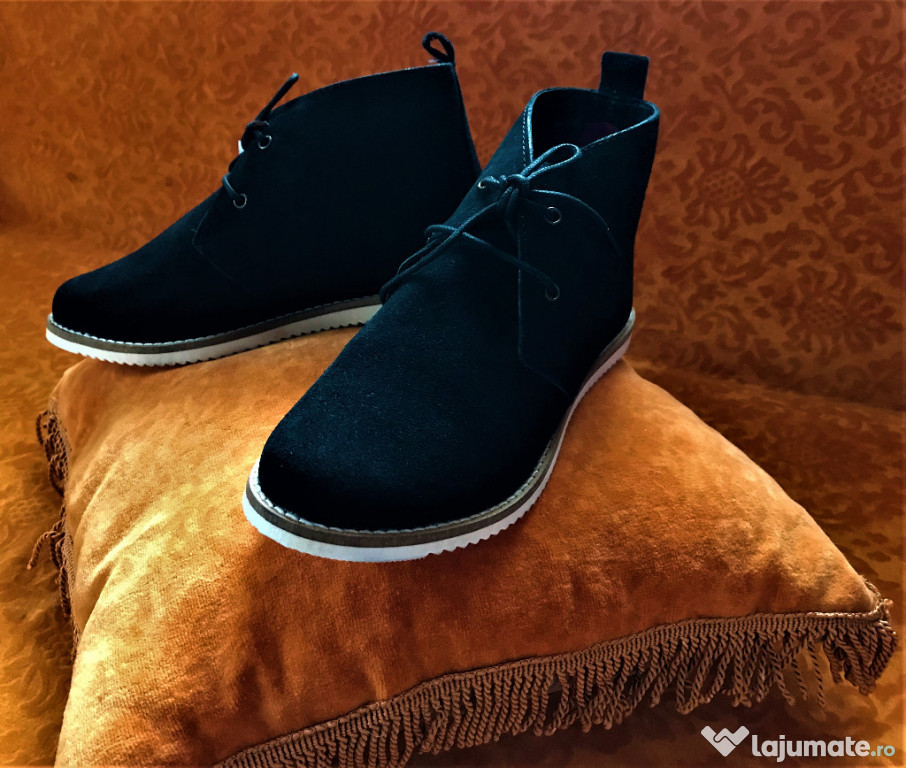 Adidasi ( bascheti ) NIKE Dama / Fata 35.5