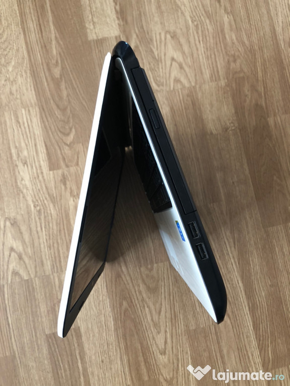Laptop HP 15 Slim display 15,6 led defect pentru piese nu se ...