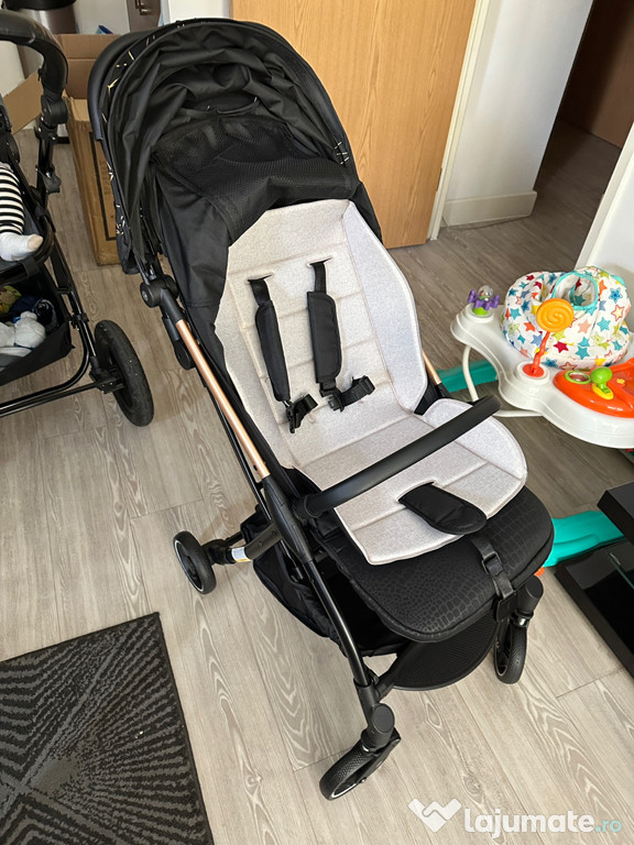 Cărucior bebe