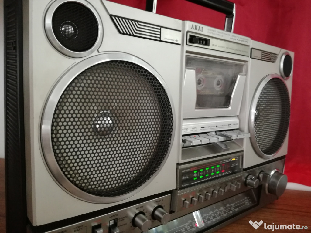 Radio Casetofon Akai AJ 500 JL