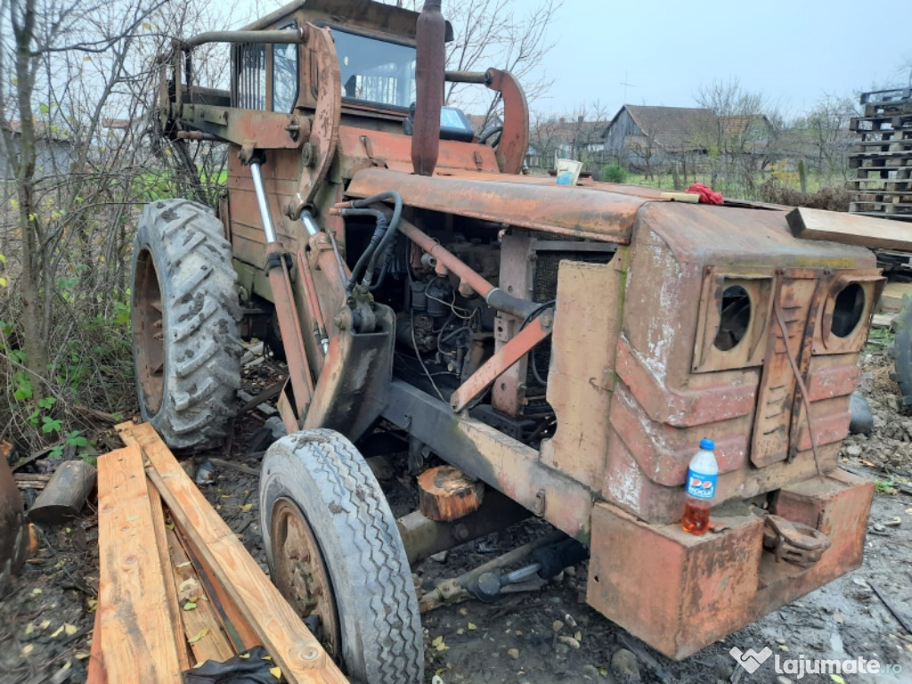 Tractor Ifron model nou cu cilindri groși