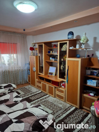 Proprietar Drobeta Turnu Severin, 2 camere de inchirit in , 320 euro